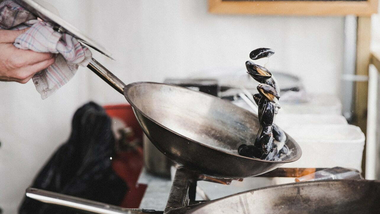 Salt Spring Island Mussels with One Arrow Black Pepper Bacon – Link ...